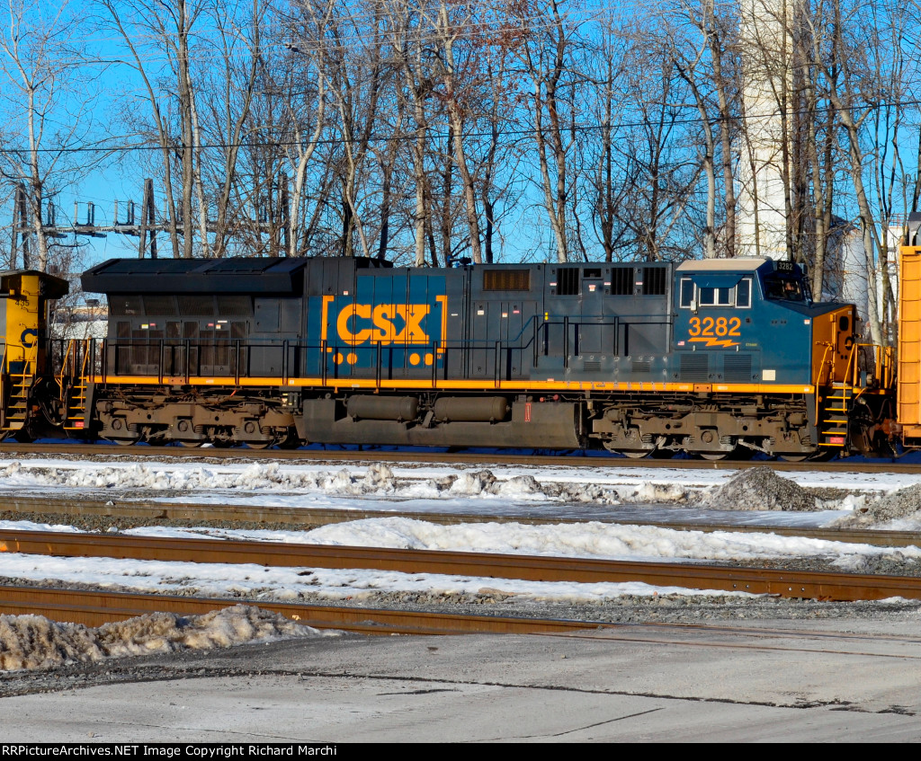CSX 3282